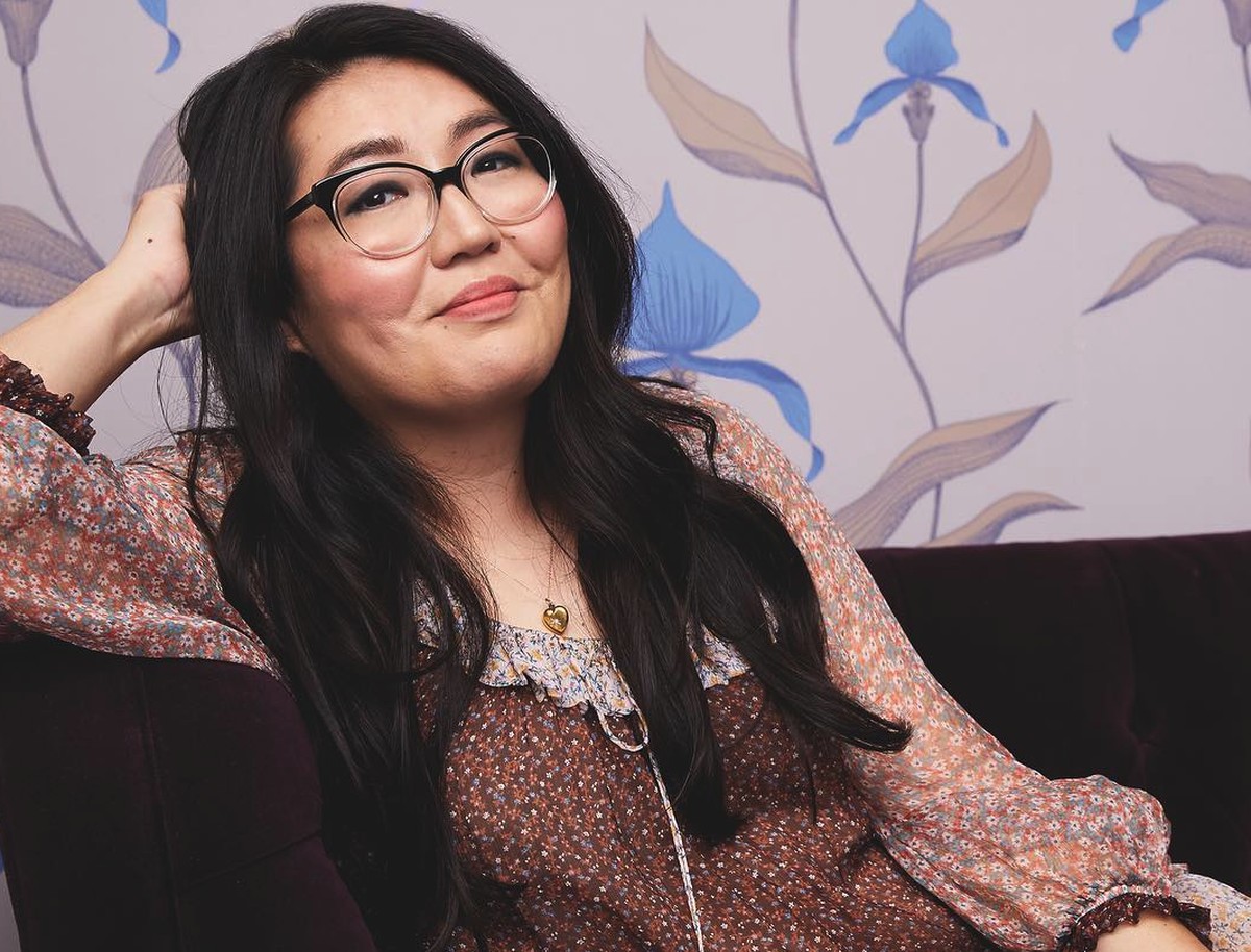 Jenny Han, autora de 'O Verão Que Mudou Minha Vida', revela qual o ...
