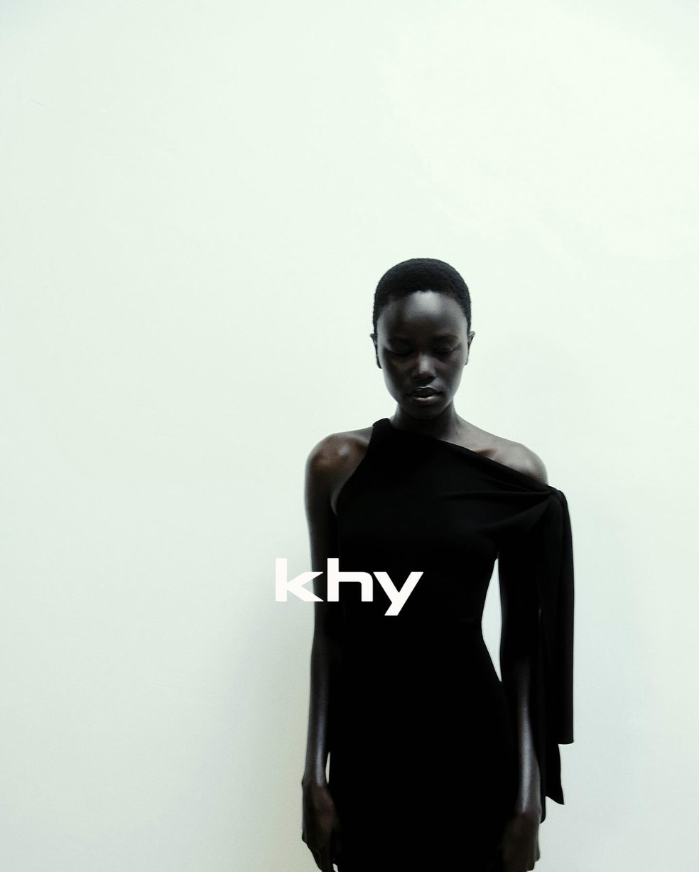 Kylie Jenner anuncia novo drop da sua marca KHY; veja as peças