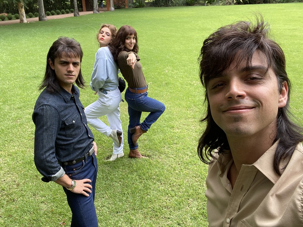 Màrjorie Gêrardi, que interpreta Noely na série que homenageia ...