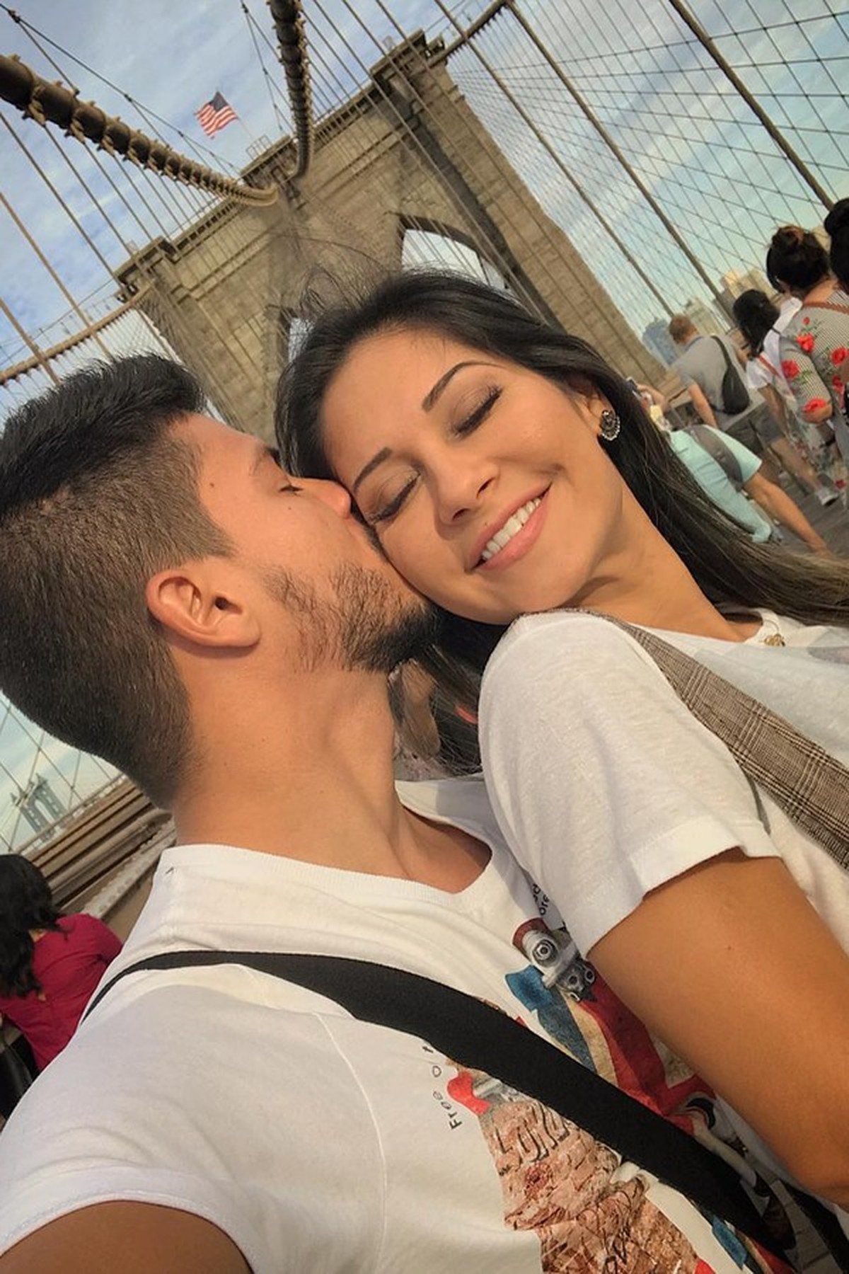 Arthur Aguiar se declara para Mayra Cardi