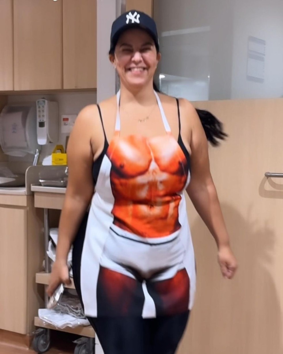 Fabiana Justus se declara para enfermeira: 'Eu te amo, pra sempre'