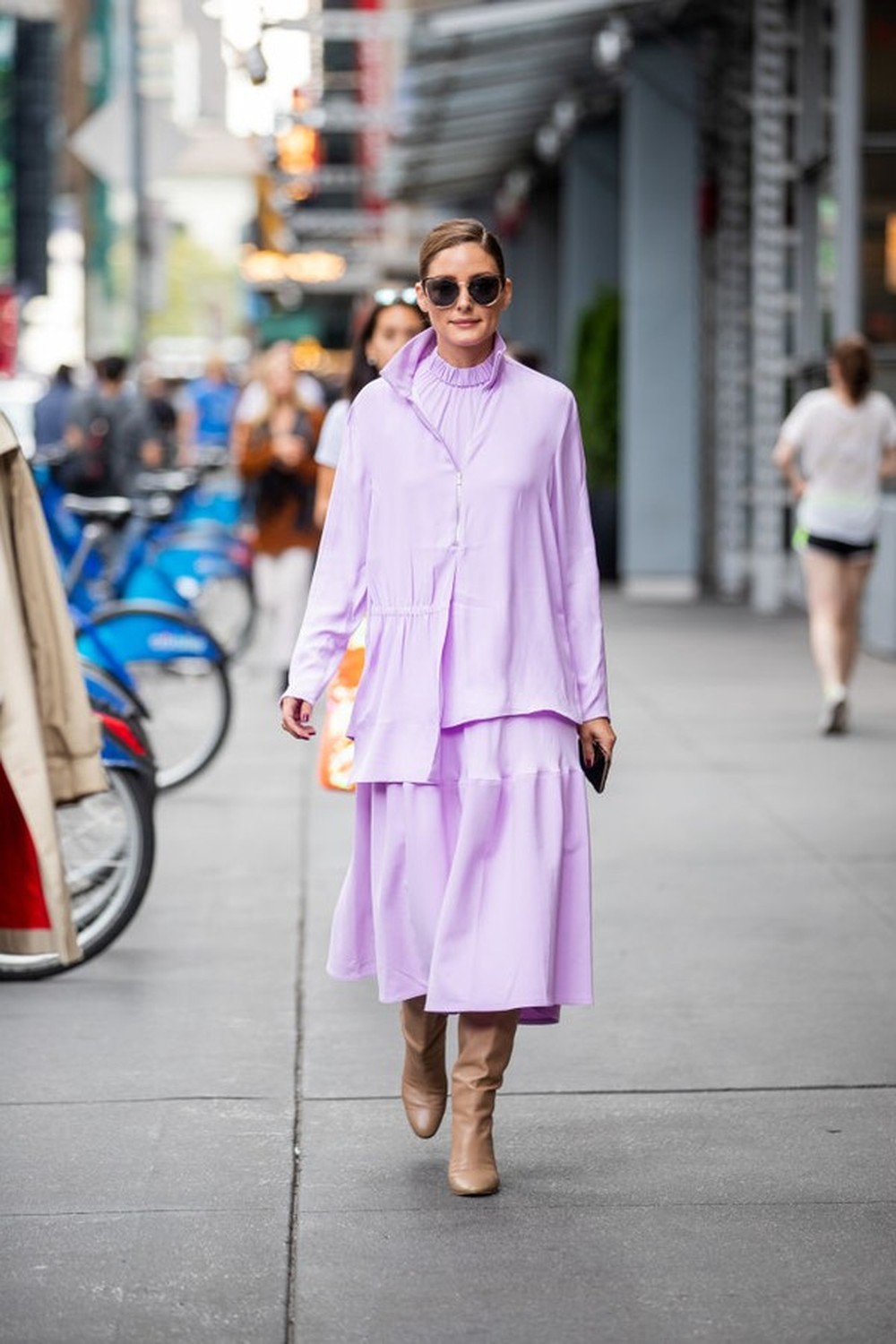 Lavanda: inspire-se nesta seleção de looks com a cor queridinha da estação