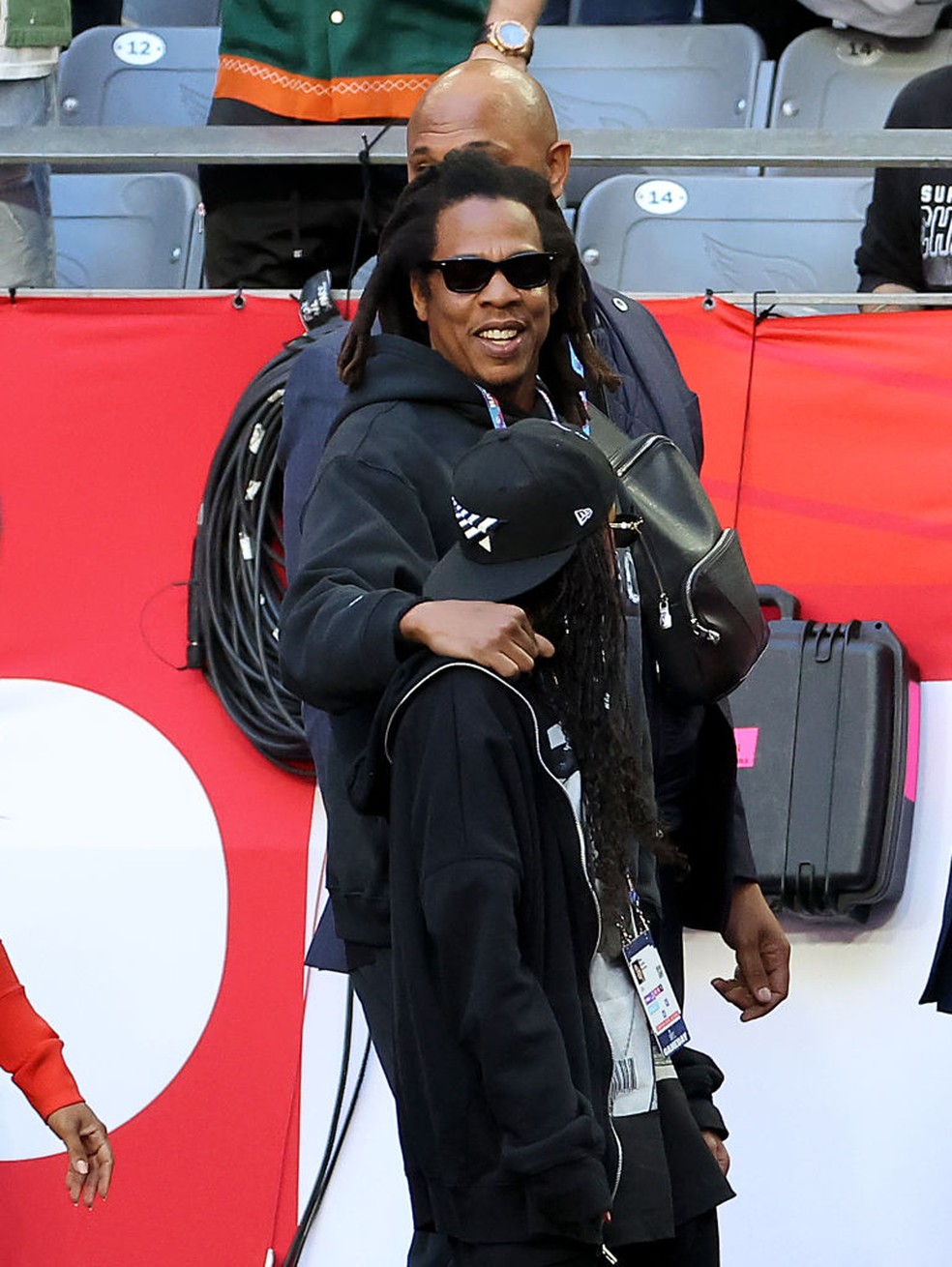 Nomes famosos prestigiam Super Bowl LVII no Arizona