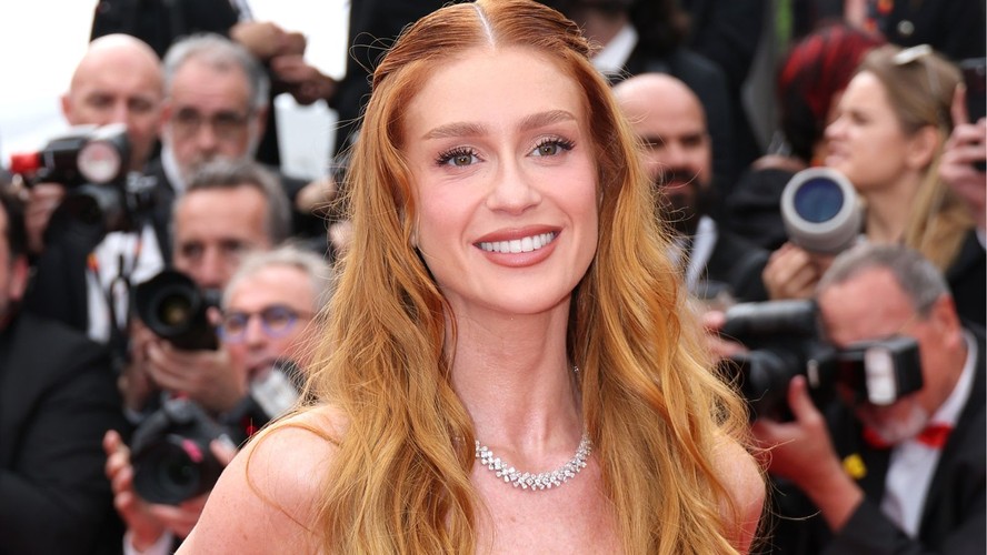 Marina Ruy Barbosa aposta em look com transparência no tapete vermelho ...