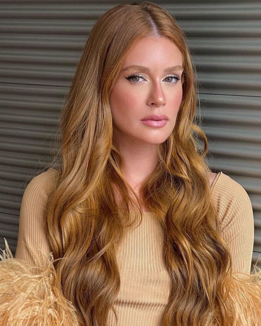 Aqui estão as melhores maquiagens de Marina Ruy Barbosa em Paris