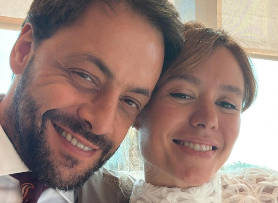 Maria Luiza Jobim se casa com Antônio Zambujo