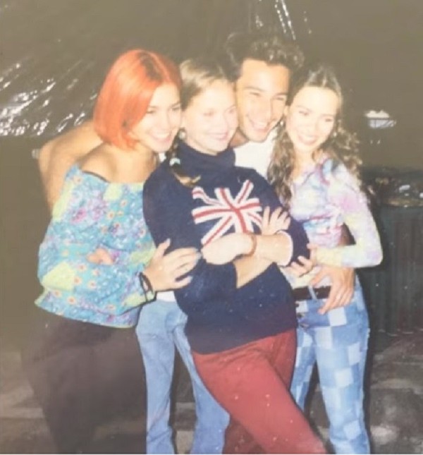Thais Fersoza relembra Estrela Guia e mostra fotos inéditas dos bastidores