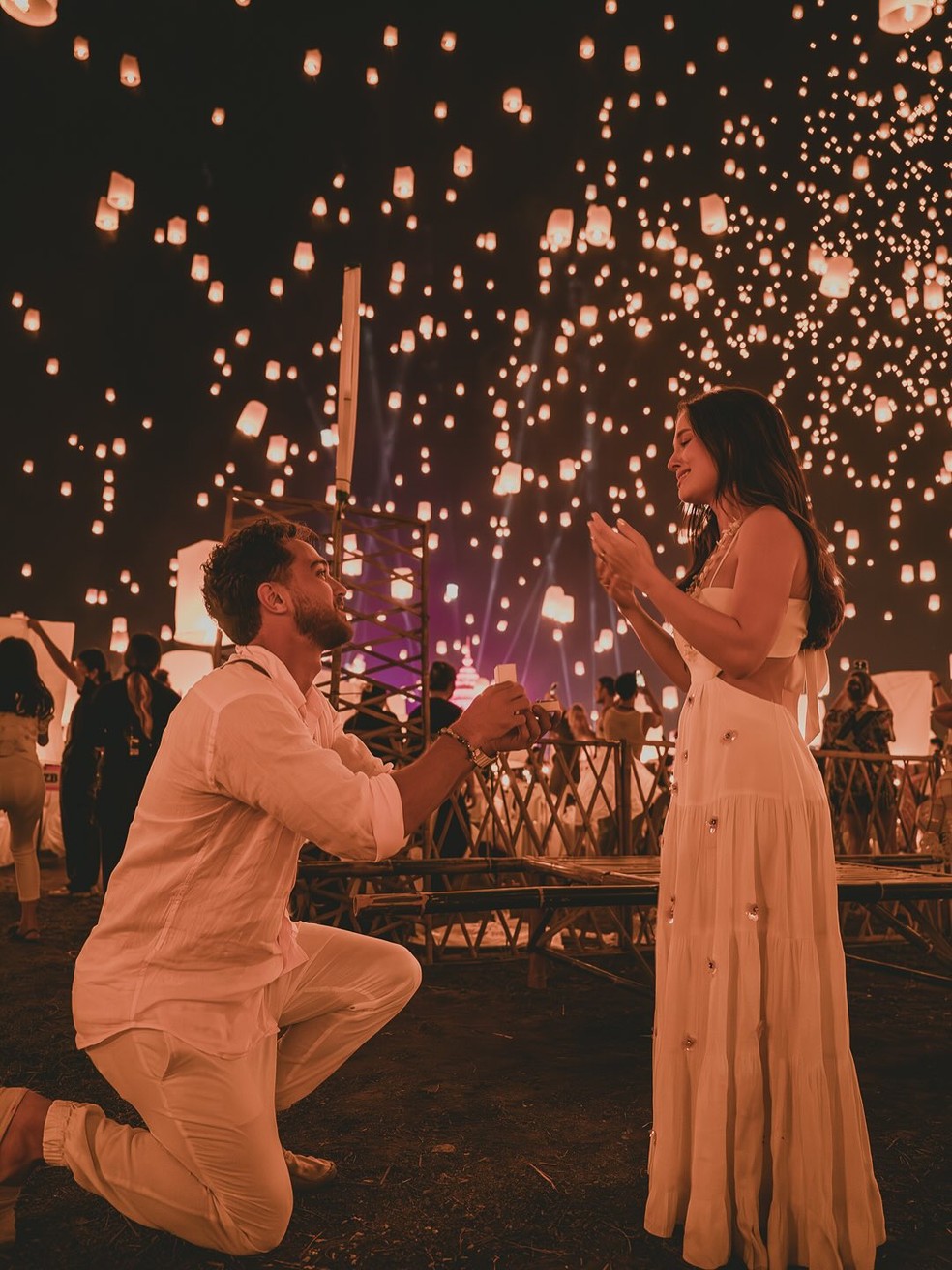 Larissa Manoela celebra 1 ano do 2º pedido de casamento na Tailândia: 'Viagem mais mágica'