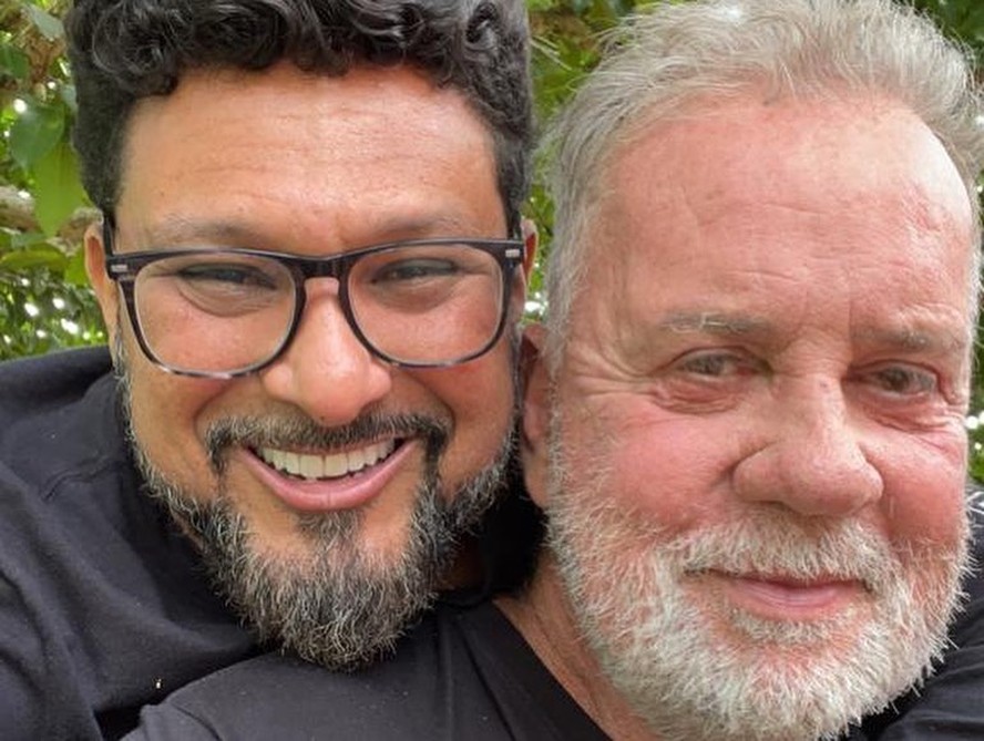 Luiz Fernando Guimarães se declara ao marido: 'Meu xuxu'