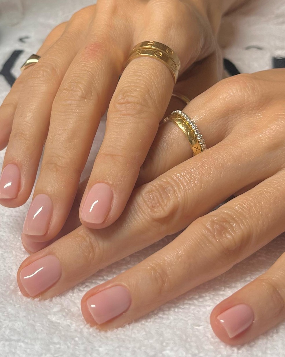 ‘BB Cream Nails’ são a nova tendência de manicure para unhas luminosas