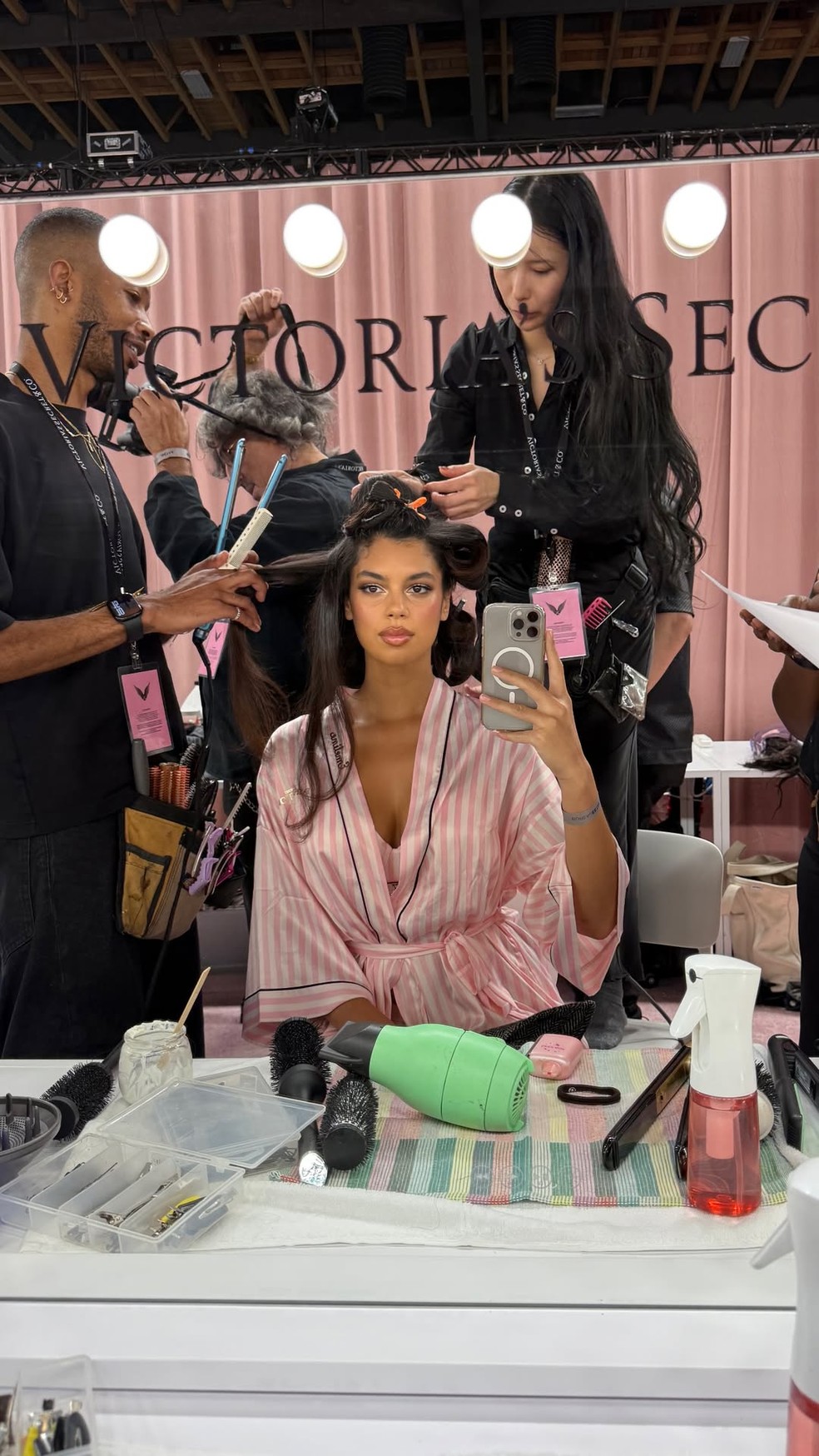 Victoria's Secret Fashion Show 2025; veja os bastidores do desfile