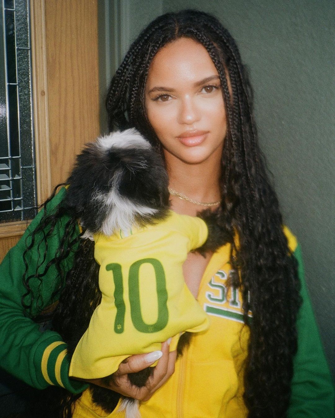 8 Vezes Que Juliana Nalú Levou O Brasilcore Aos Seus Looks
