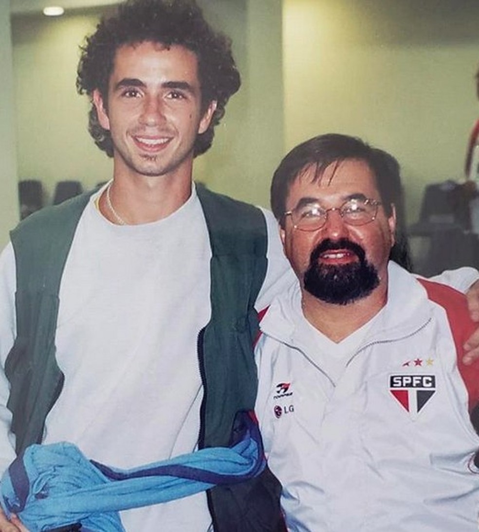 Felipe Andreoli relembra tempos difíceis na carreira e revela que ...