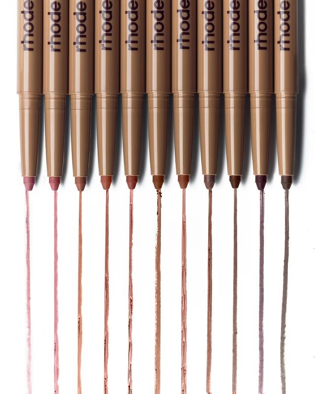 Tudo sobre o novo contorno labial da Rhode, segundo a própria Hailey Bieber