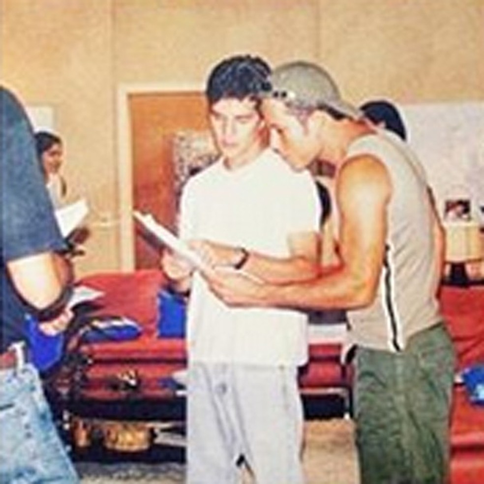 Roger Gobeth relembra tempos de Touro na 'Malhação'