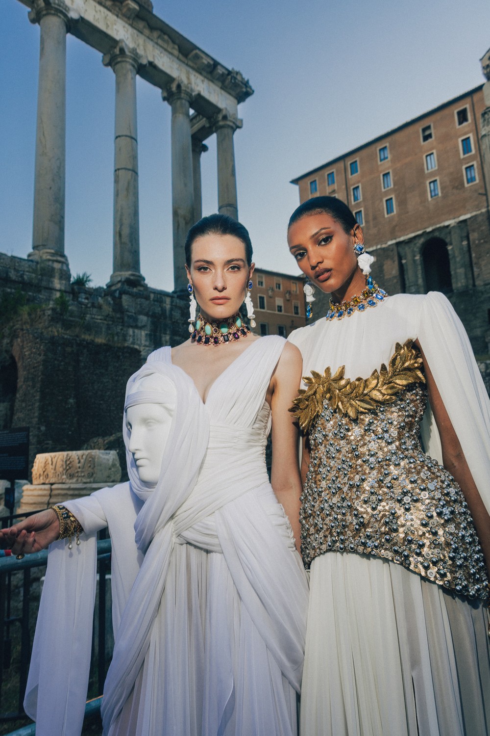 Os detalhes suntuosos do desfile de alta moda da Dolce & Gabbana