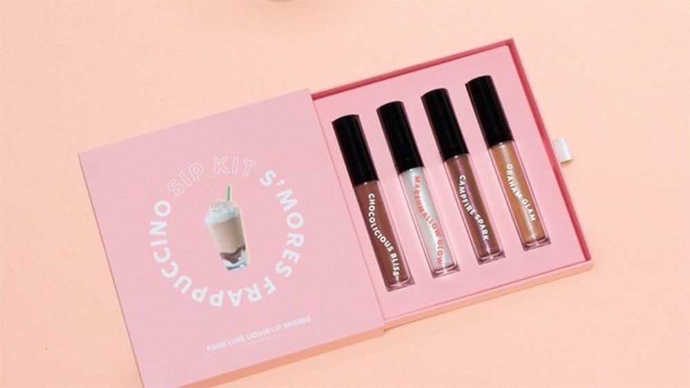 Hmm! Starbucks lança kit com gloss sabor café