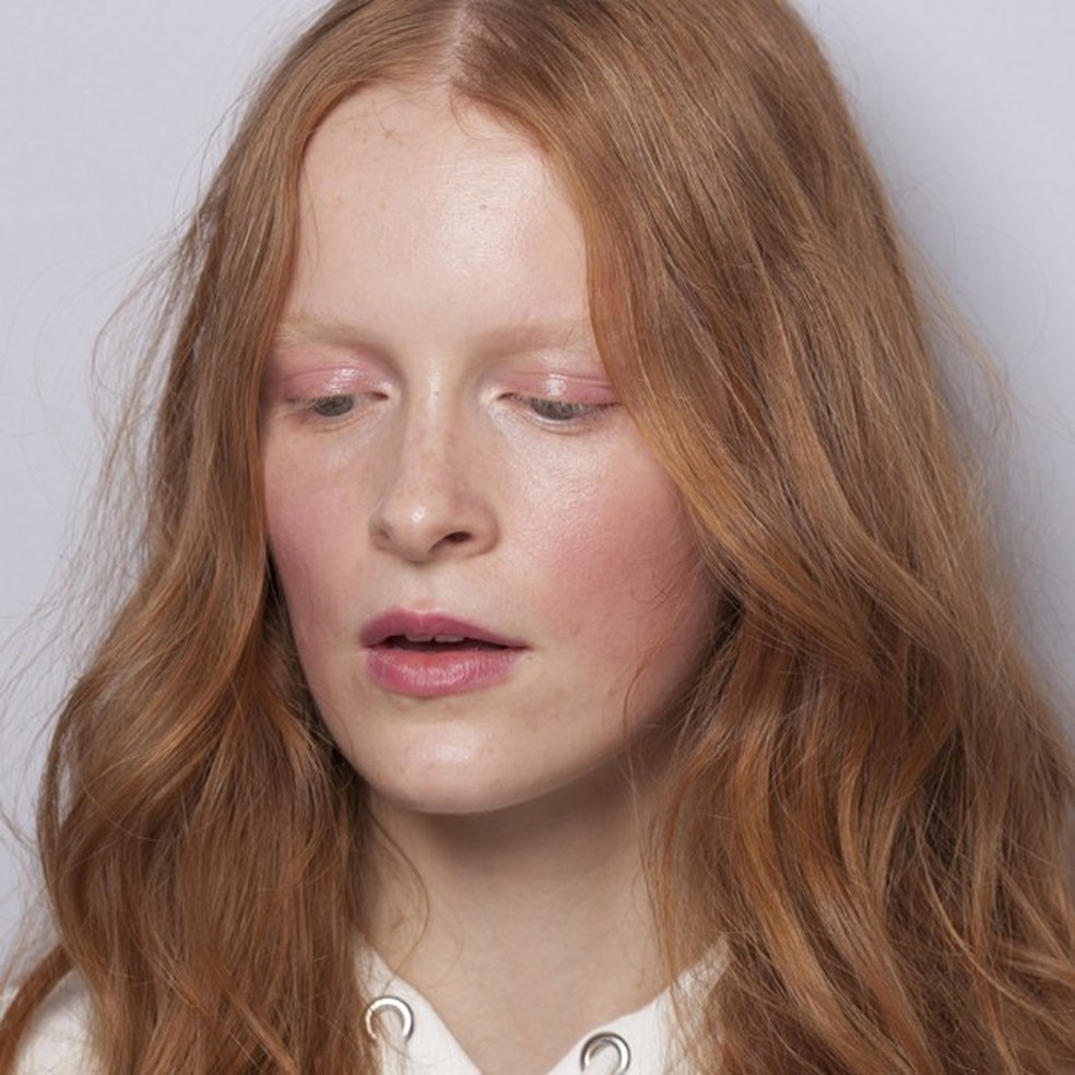 Maquiagem rosé: Se inspire na tendência e adote o look saudável e fresh