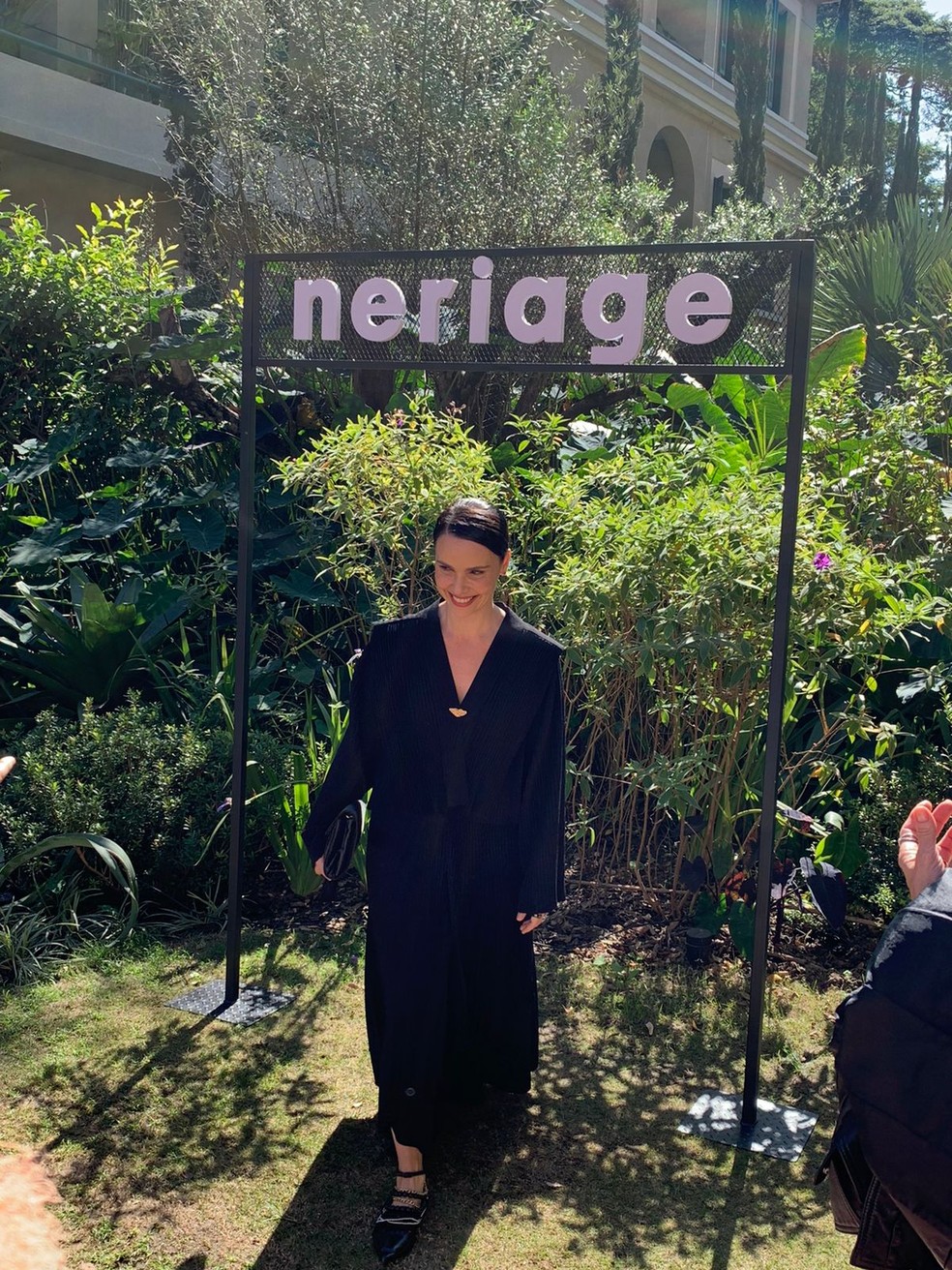 Famosos prestigiam desfile da Neriage