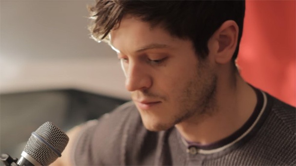 Você não vai acreditar que esse é Ramsay Bolton de GOT