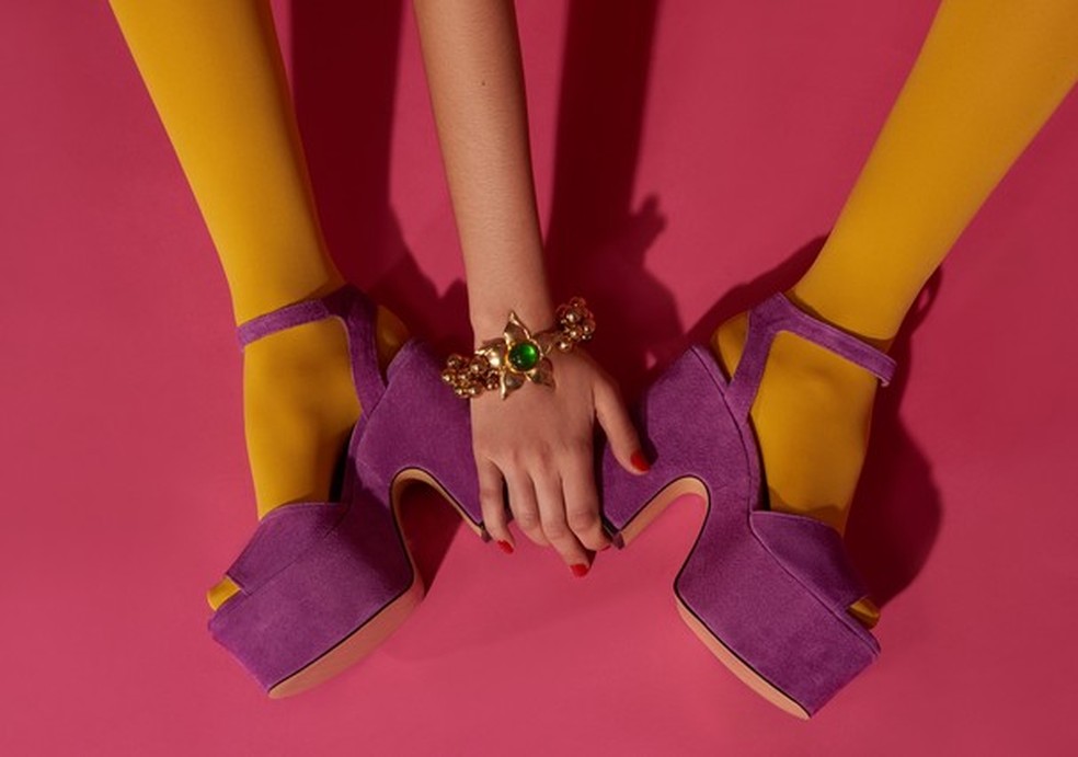 Abi Project comemora 3 anos com linha especial de acessórios