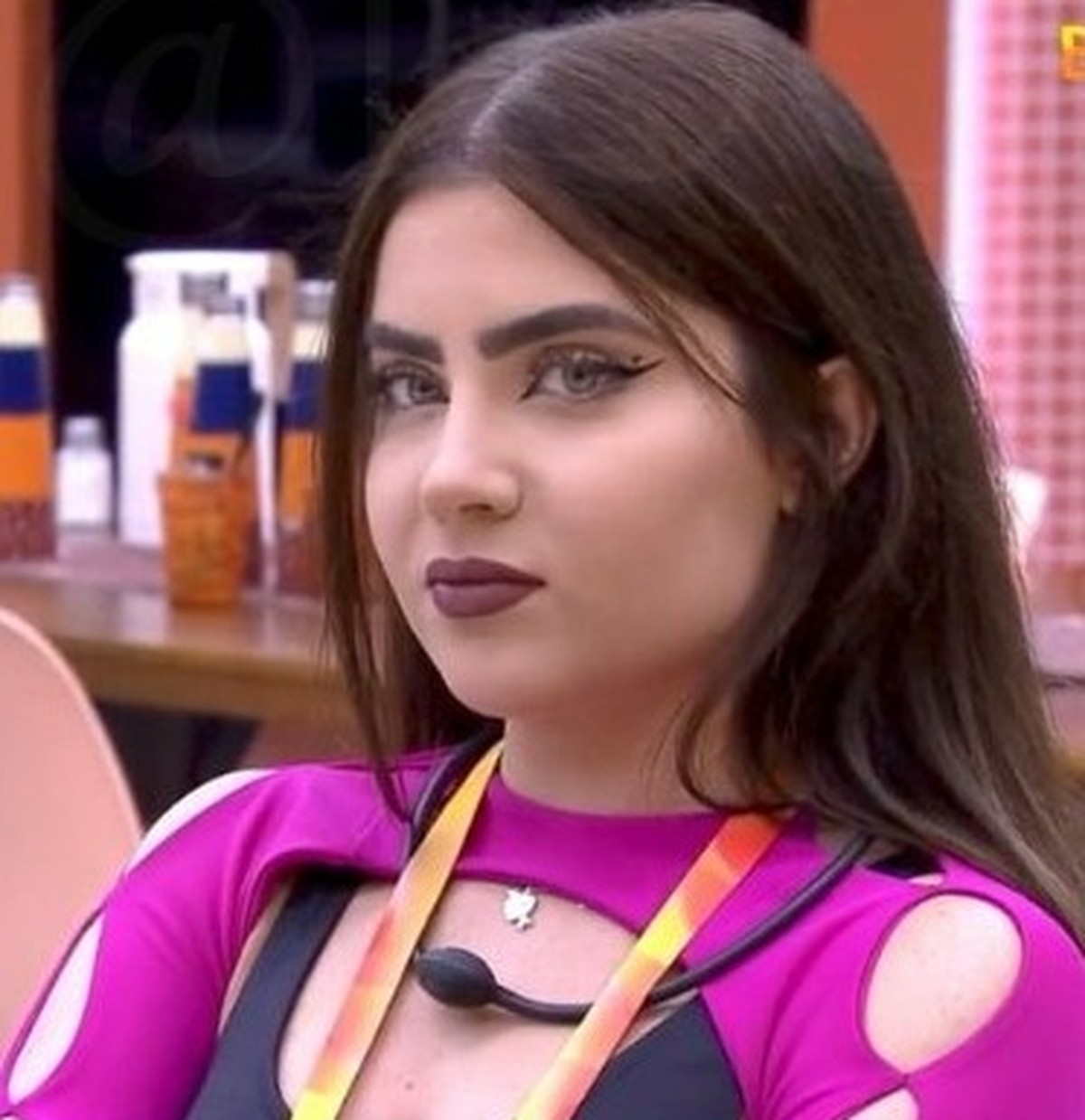 BBB 22: Jade Picon usa look da Mugler avaliado em mais de R$ 3 mil