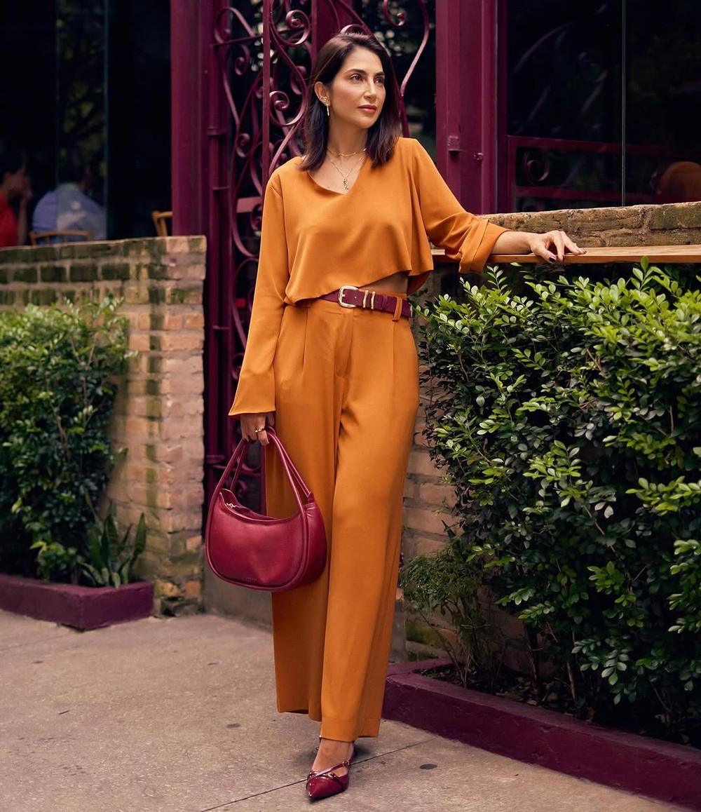 Como usar as cores que serão tendência no verão de 2025 nos seus looks