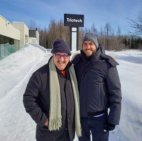Filho gato de Ratinho chama atenção dos fãs em foto: 'Que lindo'