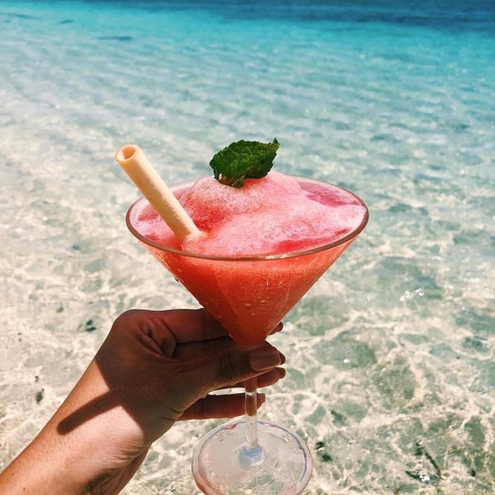 FOMO, YOLO... O significado das siglas gringas que bombam nas redes