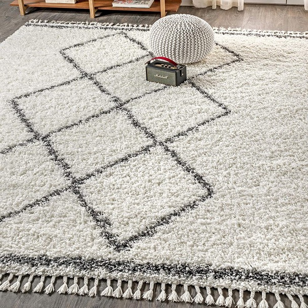 Tapete estampado: opções diversas para um ambiente quentinho e descolado