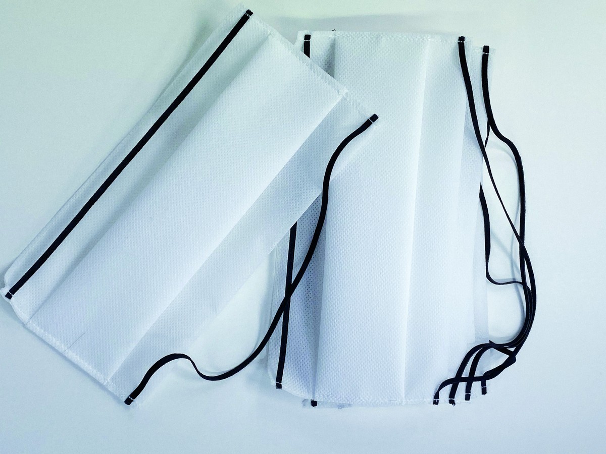 Dior começa produzir máscaras em seus ateliês