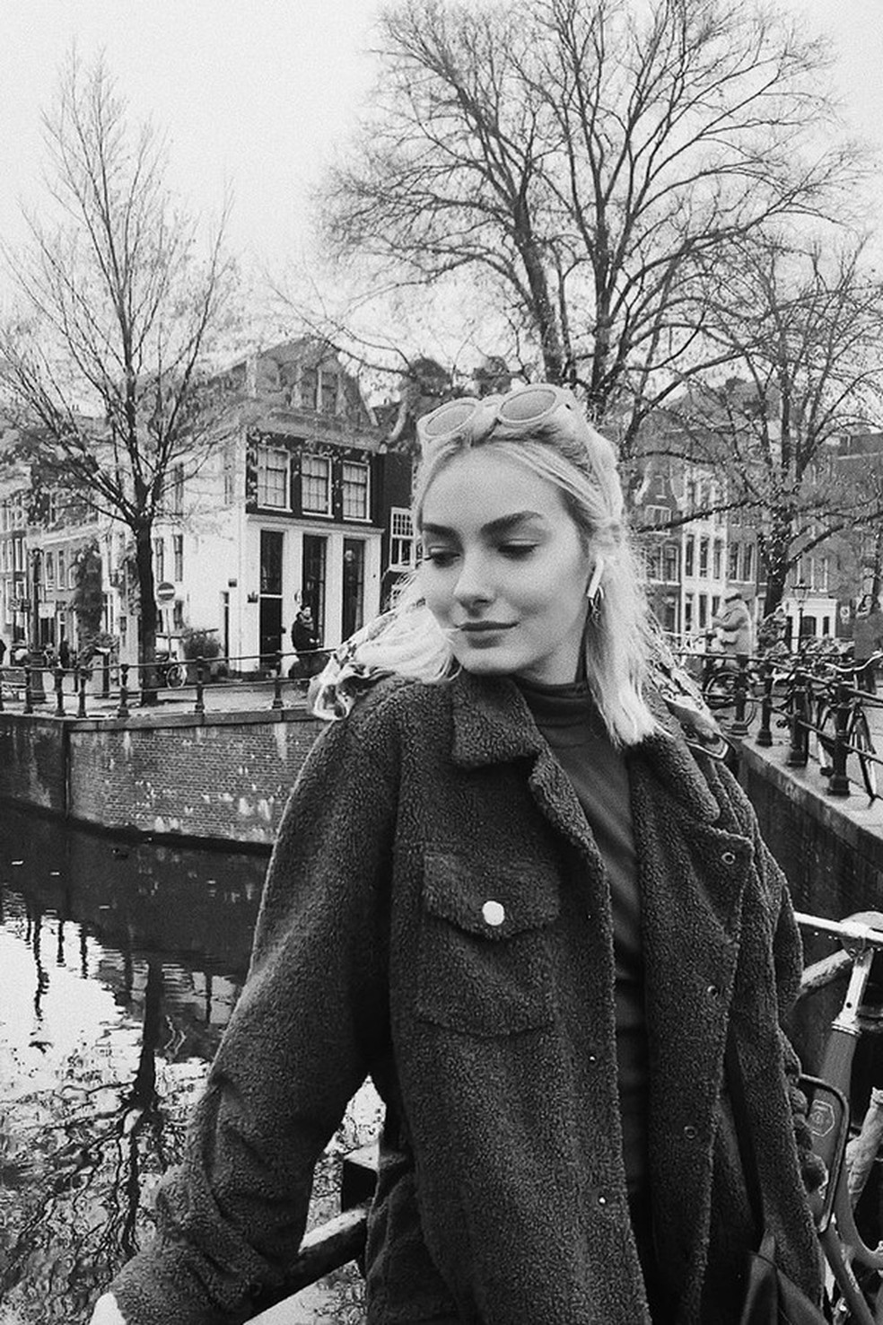 Marina Moschen curte Amsterdam e posta fotos