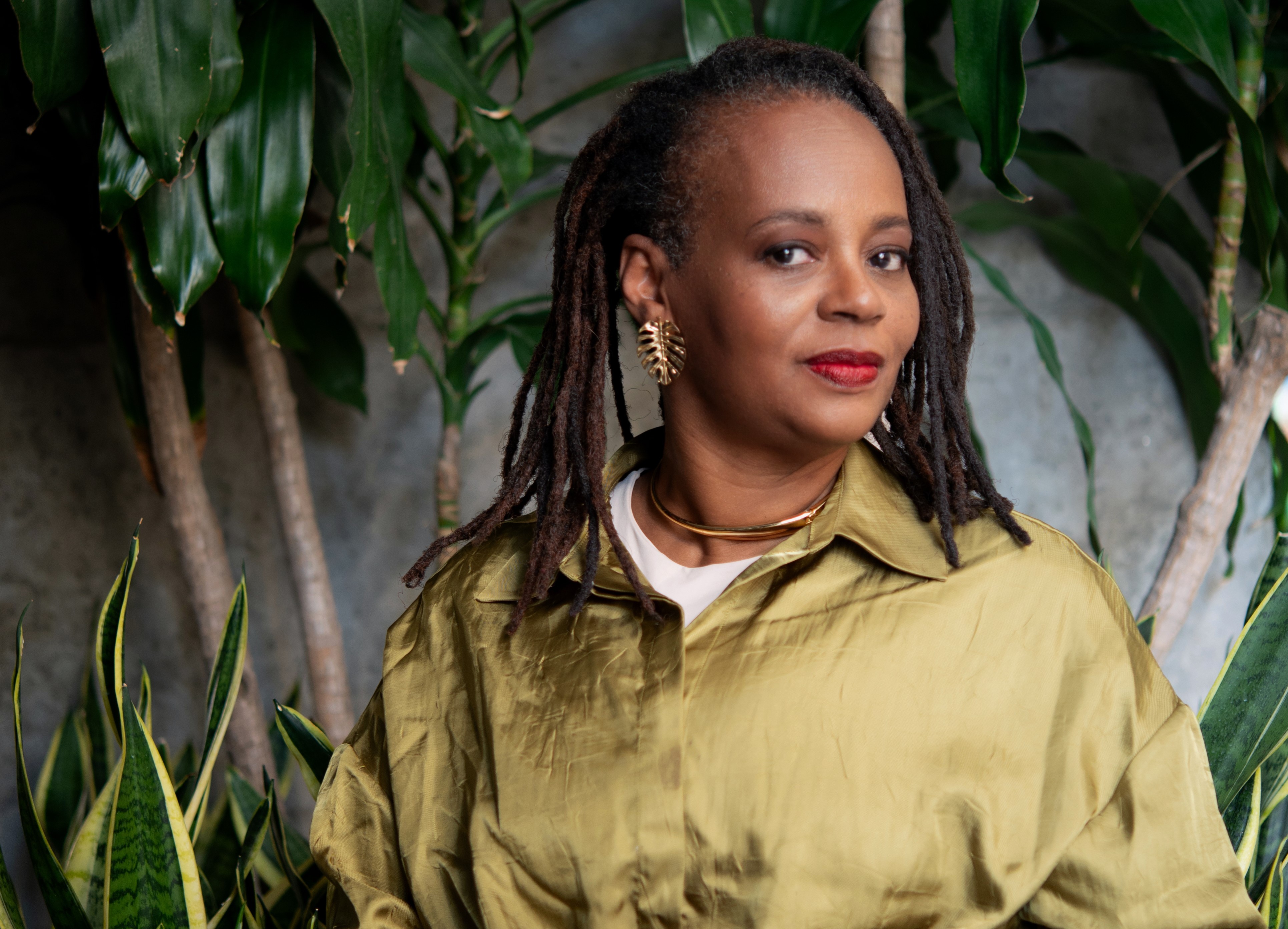 'Meridiana': memória e pertencimento no novo livro de Eliane Alves Cruz