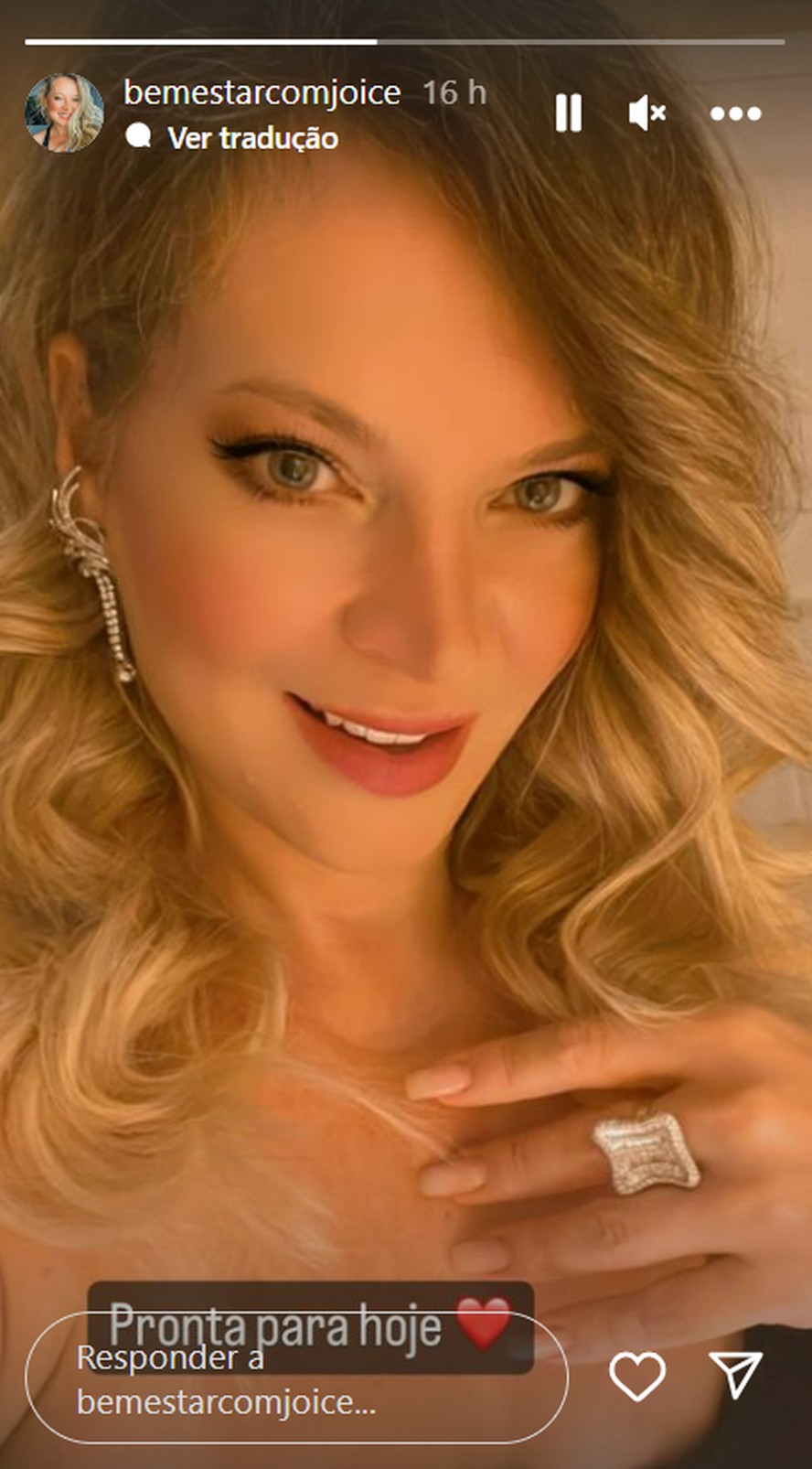 Joice Hasselmann surge poderosíssima na web