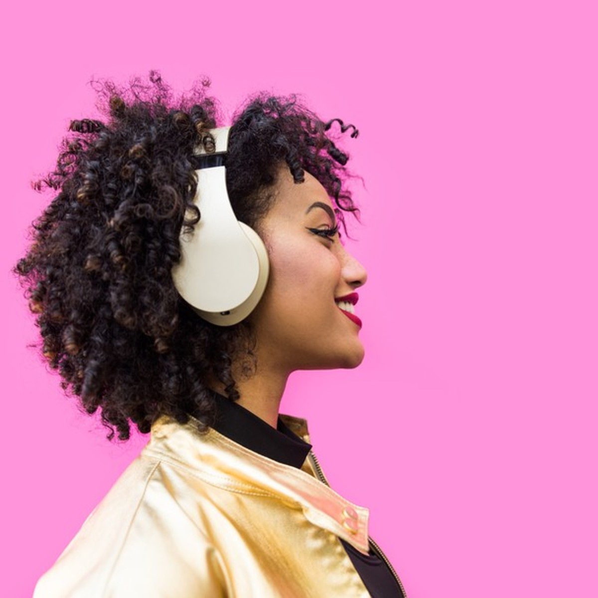 Spotify divulga ranking de artistas mais escutados de 2019 e da década