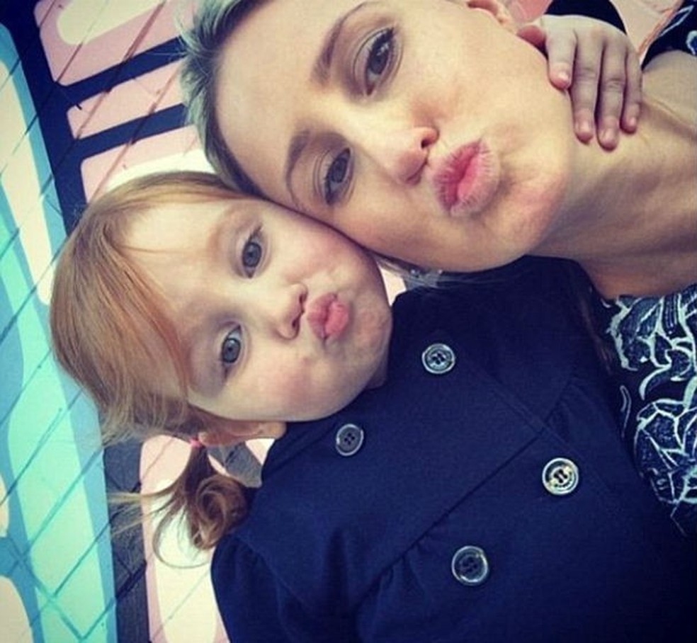 Princesa do Instagram: ela tem 28 mil seguidores, veste as maiores ...