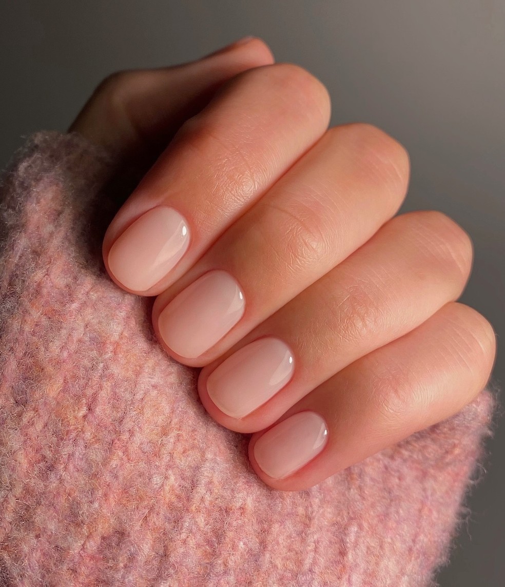 ‘BB Cream Nails’ são a nova tendência de manicure para unhas luminosas