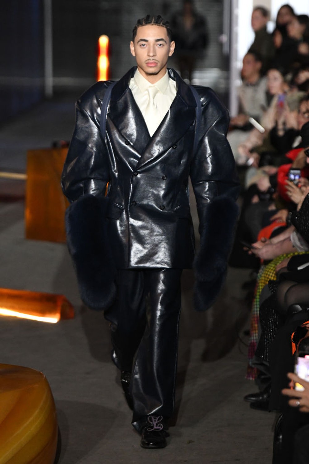 NYFW: Sobrinho de Beyoncé estreia na passarela da Luar