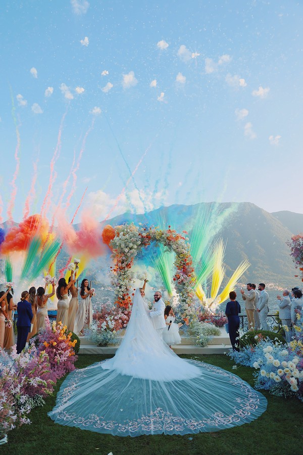 Tatiane Barbieri e Roman Shakal celebram casamento com cerimônia ...