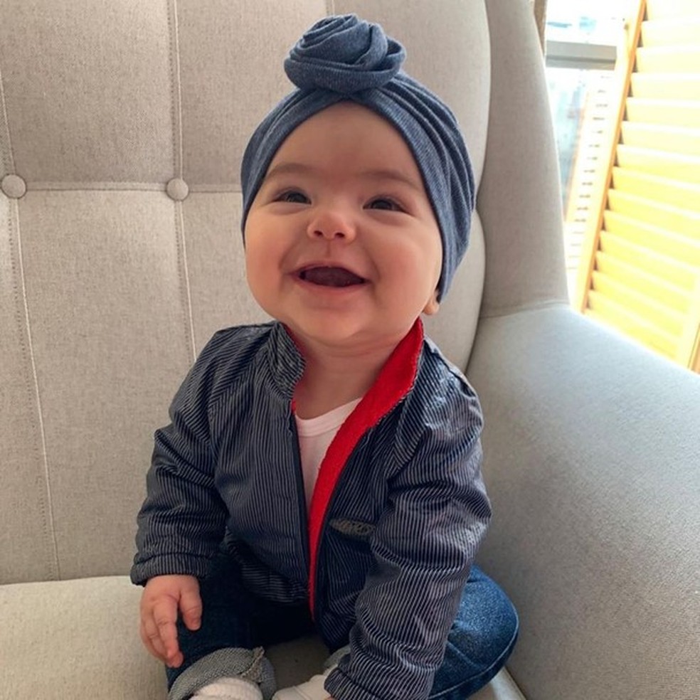 Zoe aparece com jaqueta que foi de Duda Nagle e encanta fãs