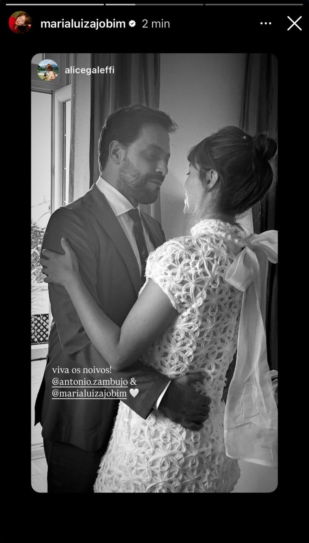 Maria Luiza Jobim se casa com Antônio Zambujo
