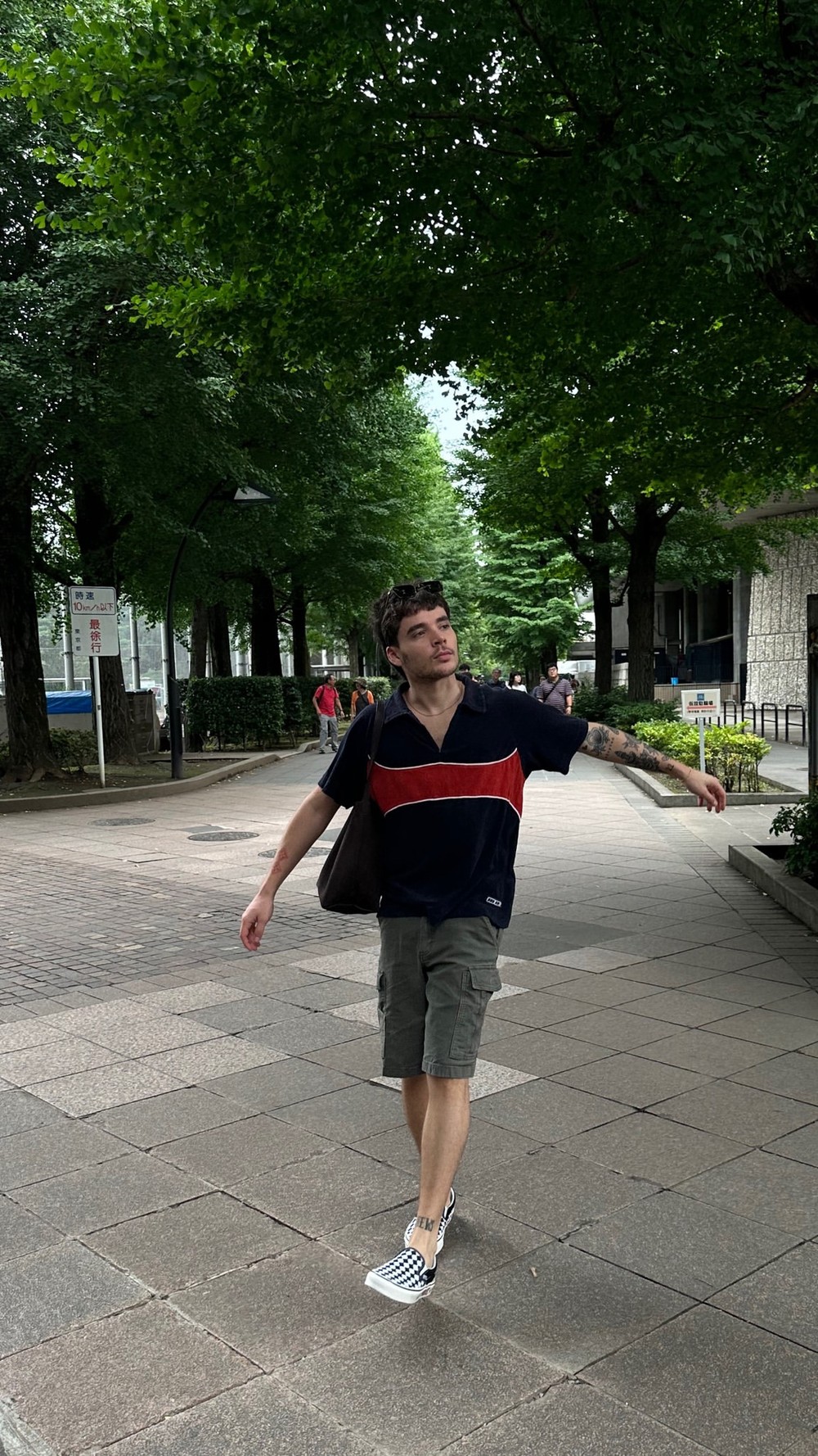 João Figueiredo registra dia de passeio em Tóquio e se declara para ...