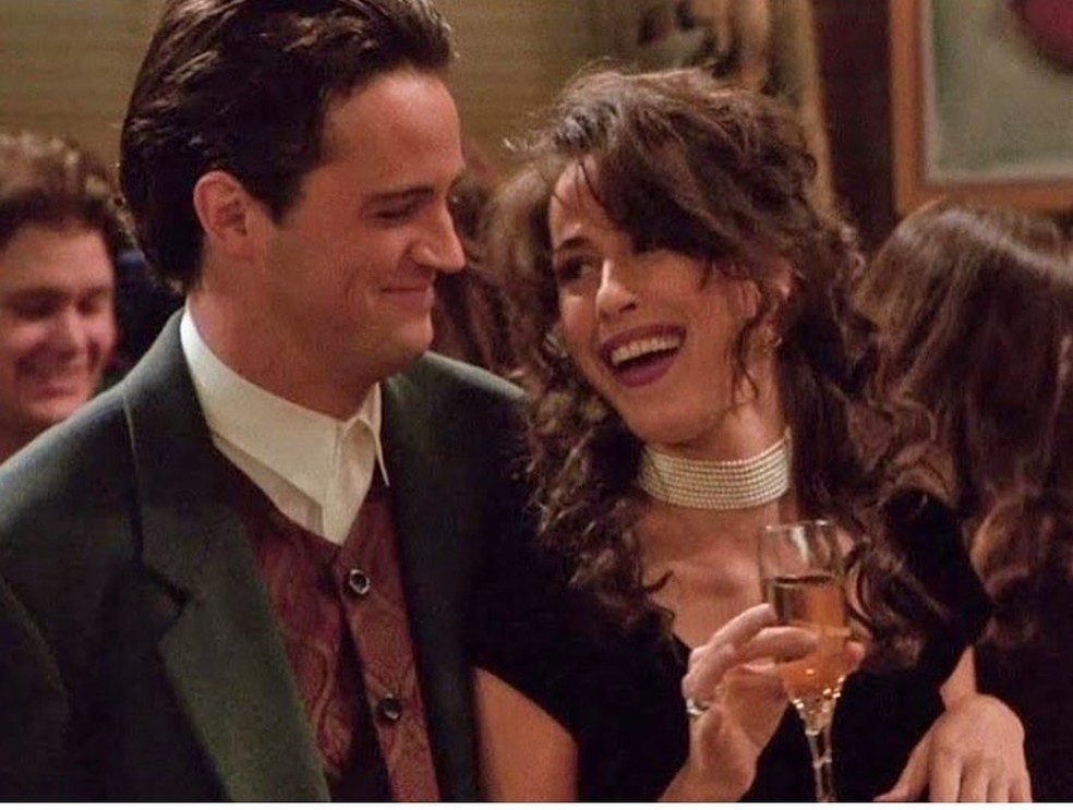 Colegas de elenco de Matthew Perry lamentam a morte do eterno Chandler ...