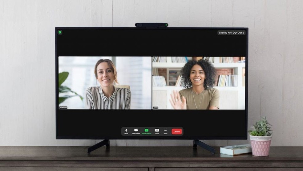 Zoom anuncia novidades nos chats e proteção extra contra chamadas ...