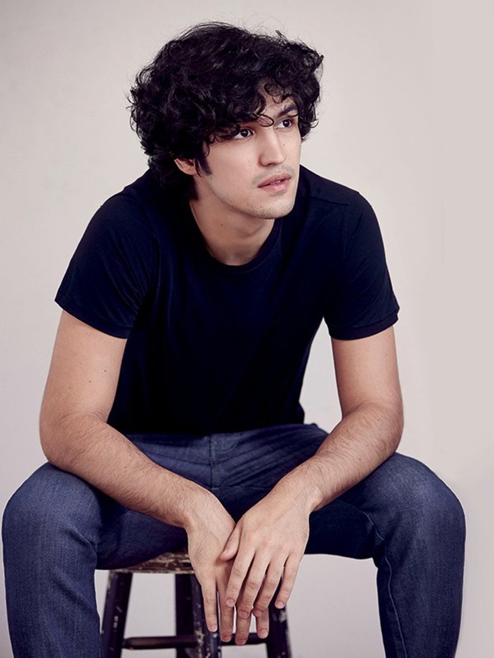 Gabriel Leone vive torturado pela ditadura e lembra: 'Minha matéria ...