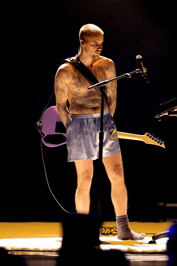 Grammy Awards 2026: de samba-canção, Justin Bieber retorna aos palcos ...