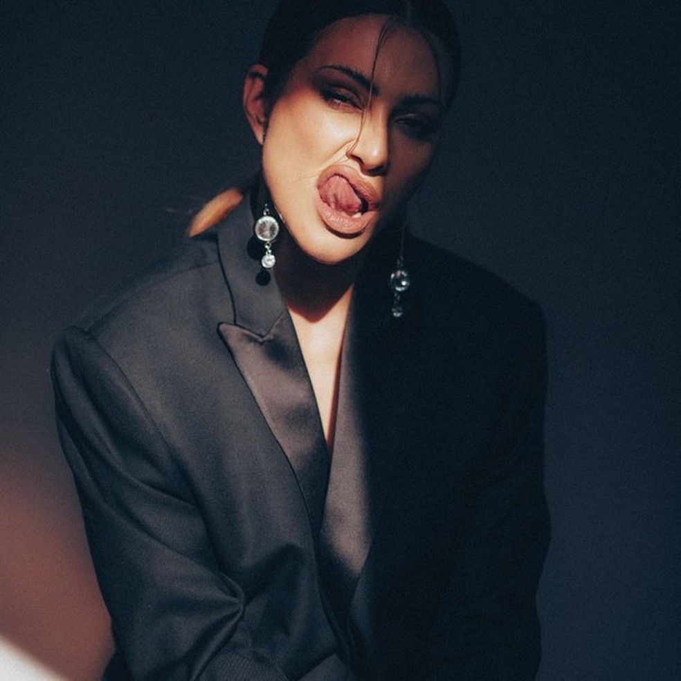 'Call me boss', pede Cleo