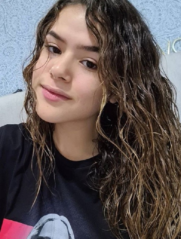 Maisa se emociona ao falar de cabelo e transição: 'Tô aqui pra te pedir ...