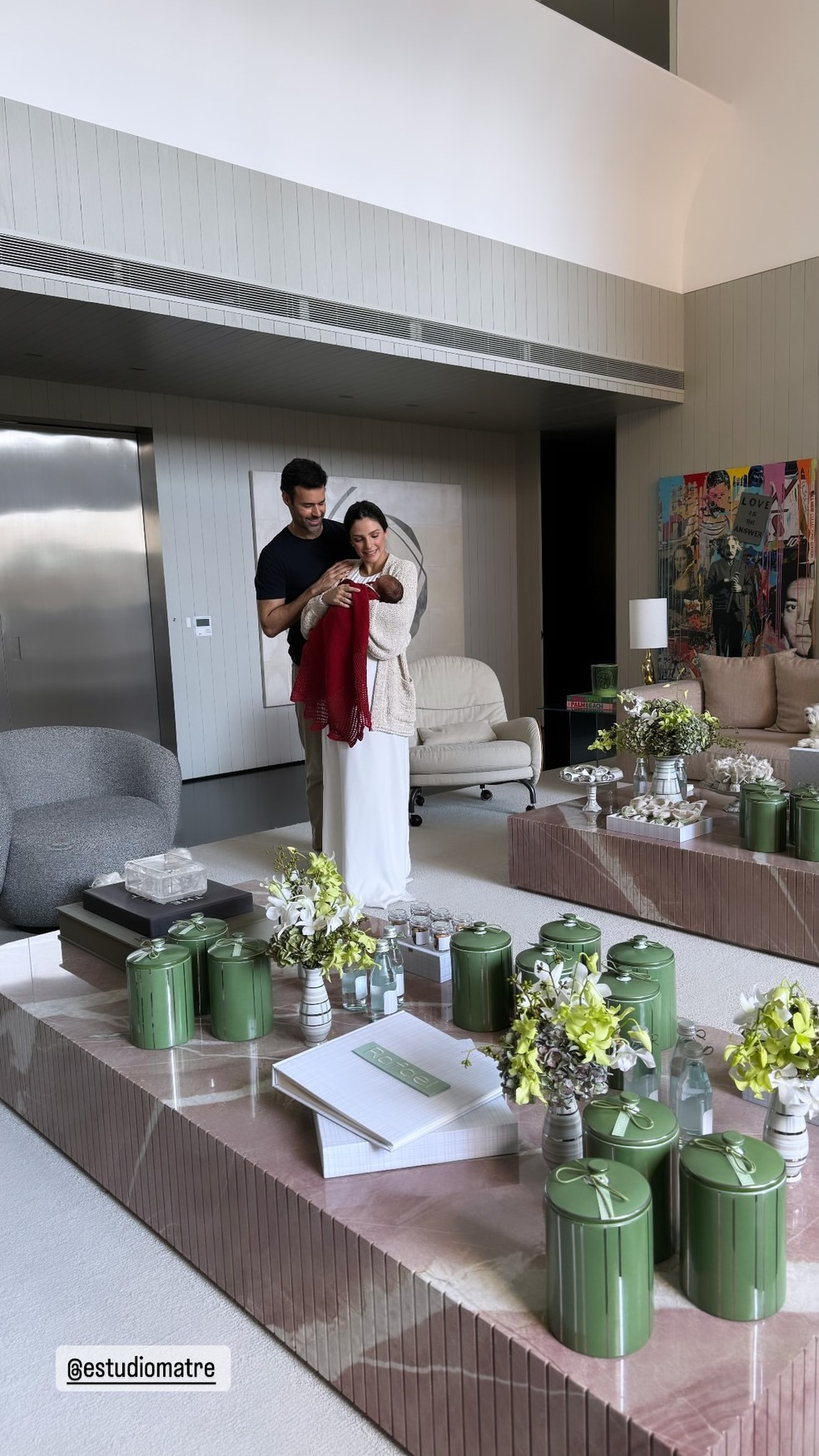 Carol Celico se emociona ao relatar primeiros dias com o filho recém ...