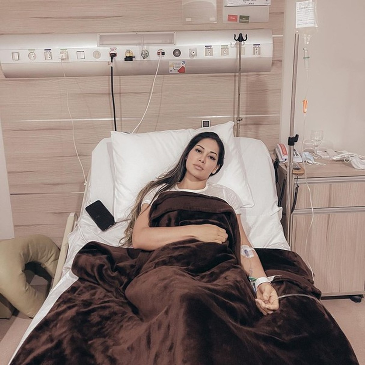 Internada, Mayra Cardi fala sobre sua saúde